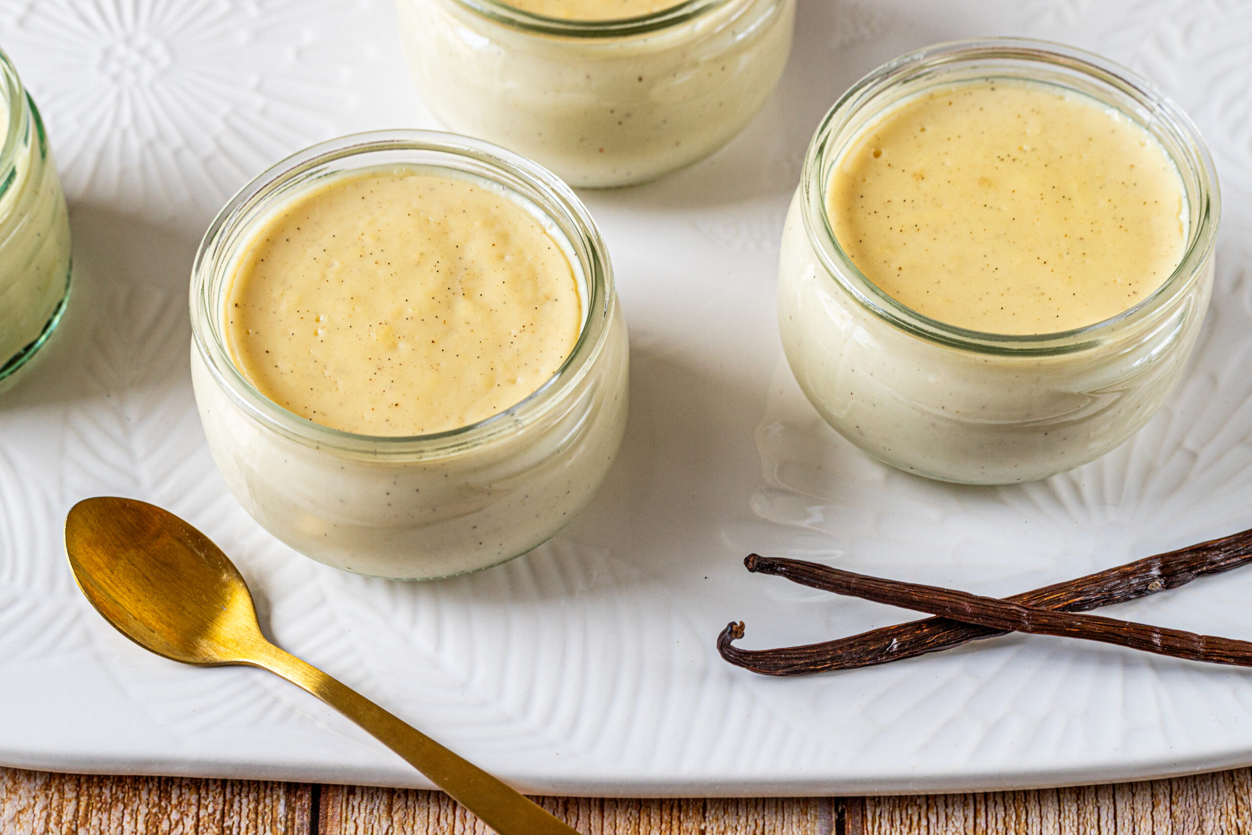 Recette Crème à la vanille - CookingViaje - Photographe et styliste ...